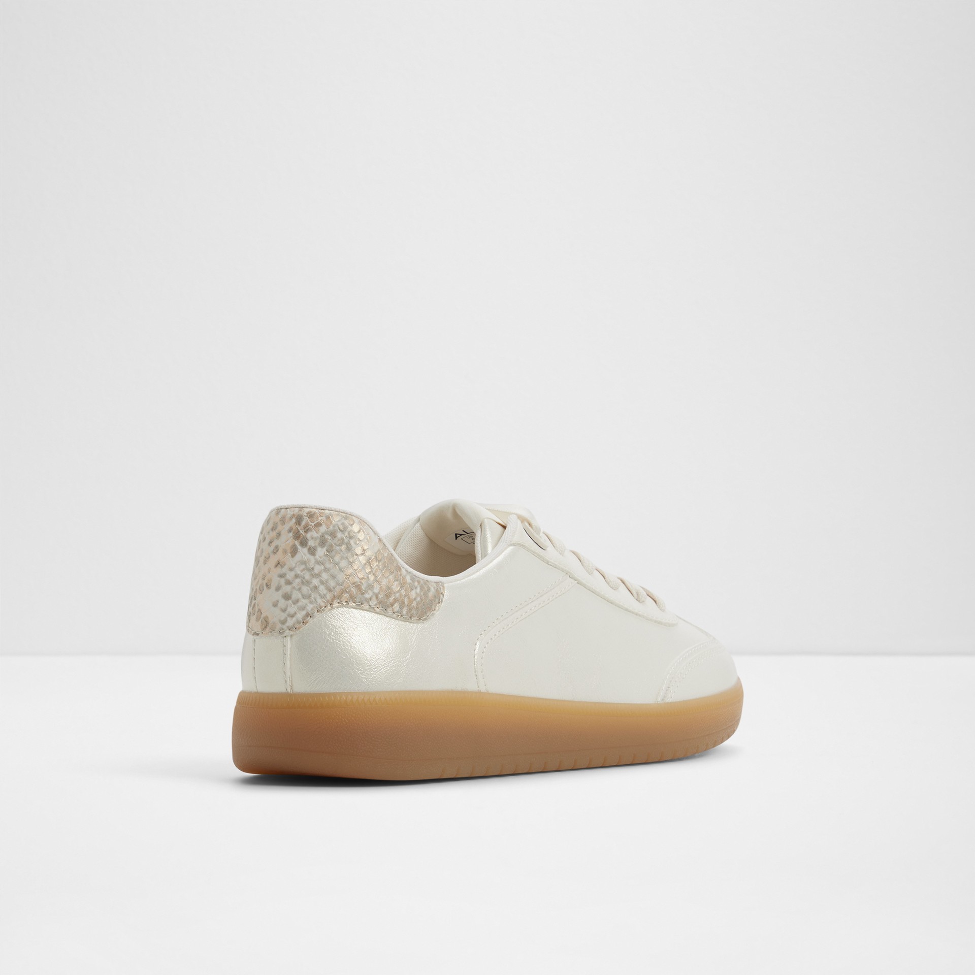 Zapatillas planas para mujer en plata - AREANNE150002043 | ALDO España