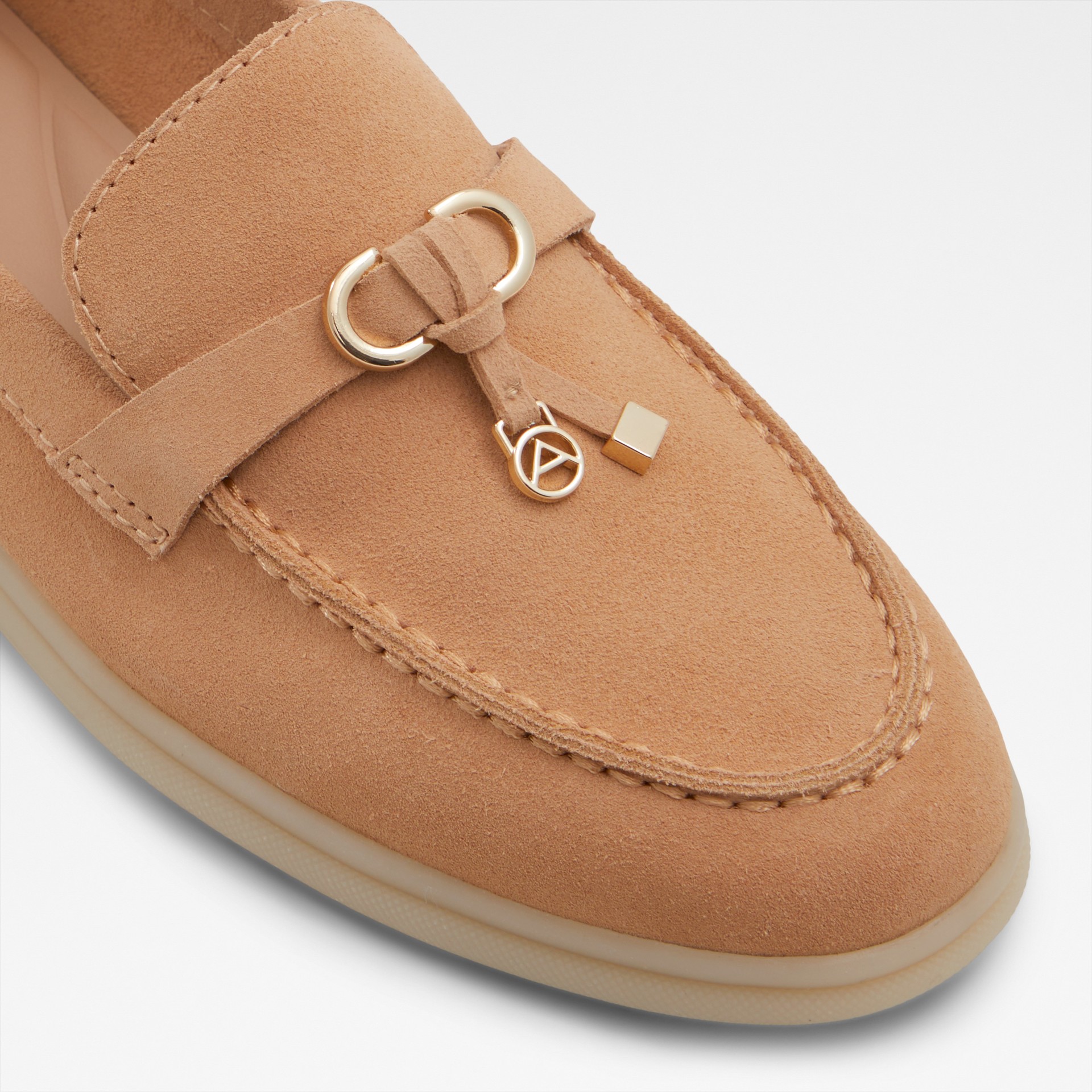 Náuticos planos para mujer en piel beige - CRERAS259001046 | ALDO España