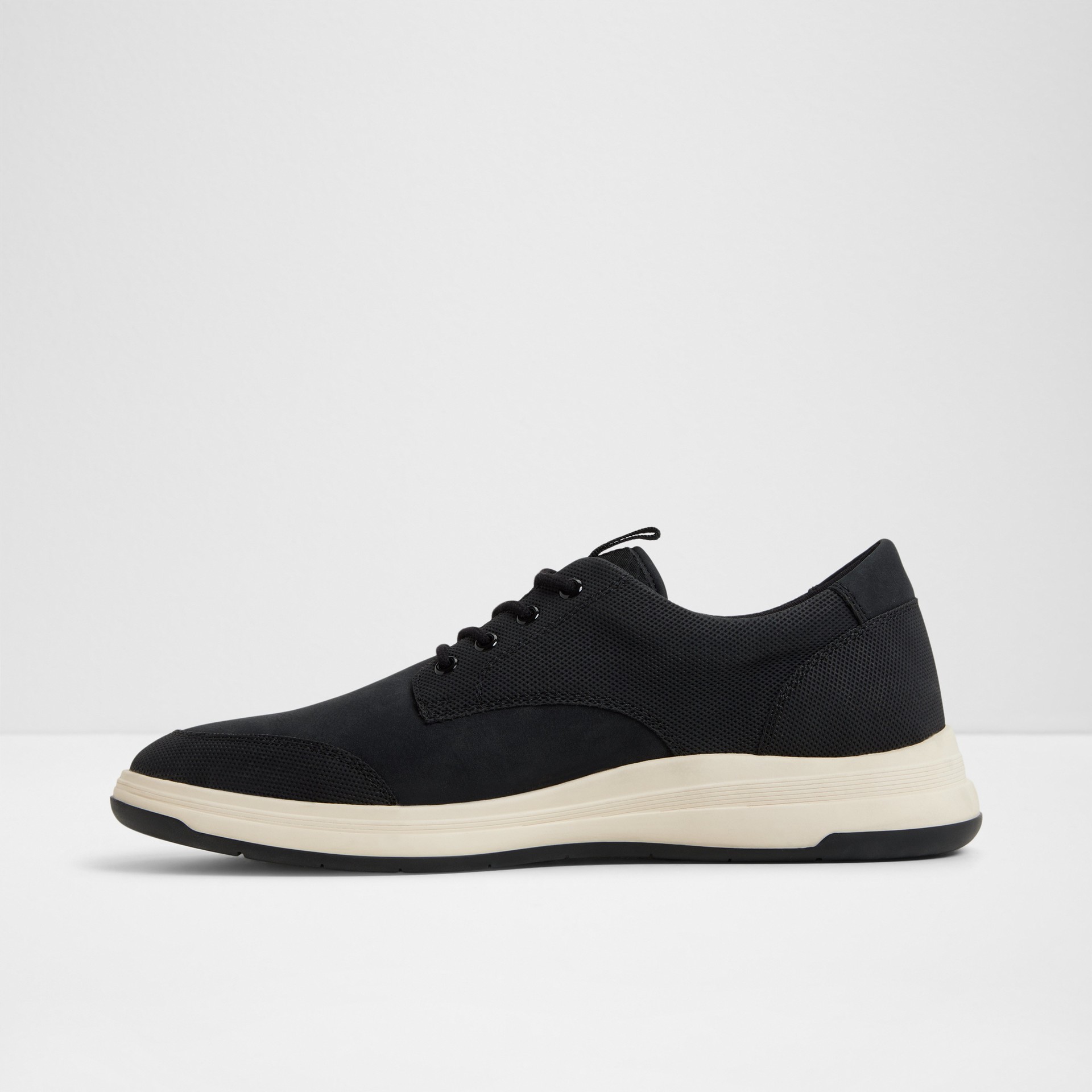 Zapatos de cordones para hombre en negro - KONNOR001002029 | ALDO España