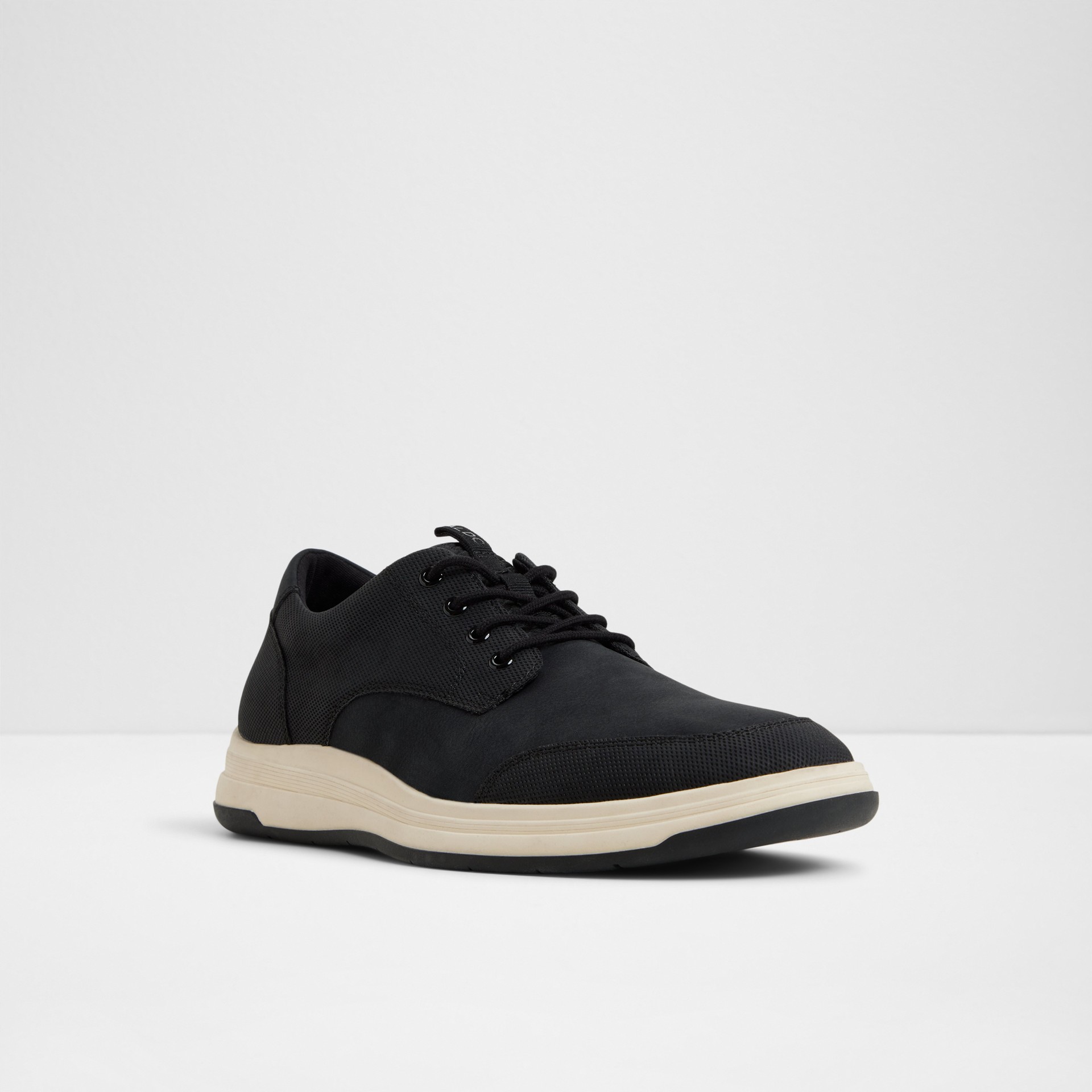 Zapatos de cordones para hombre en negro - KONNOR001002029 | ALDO España