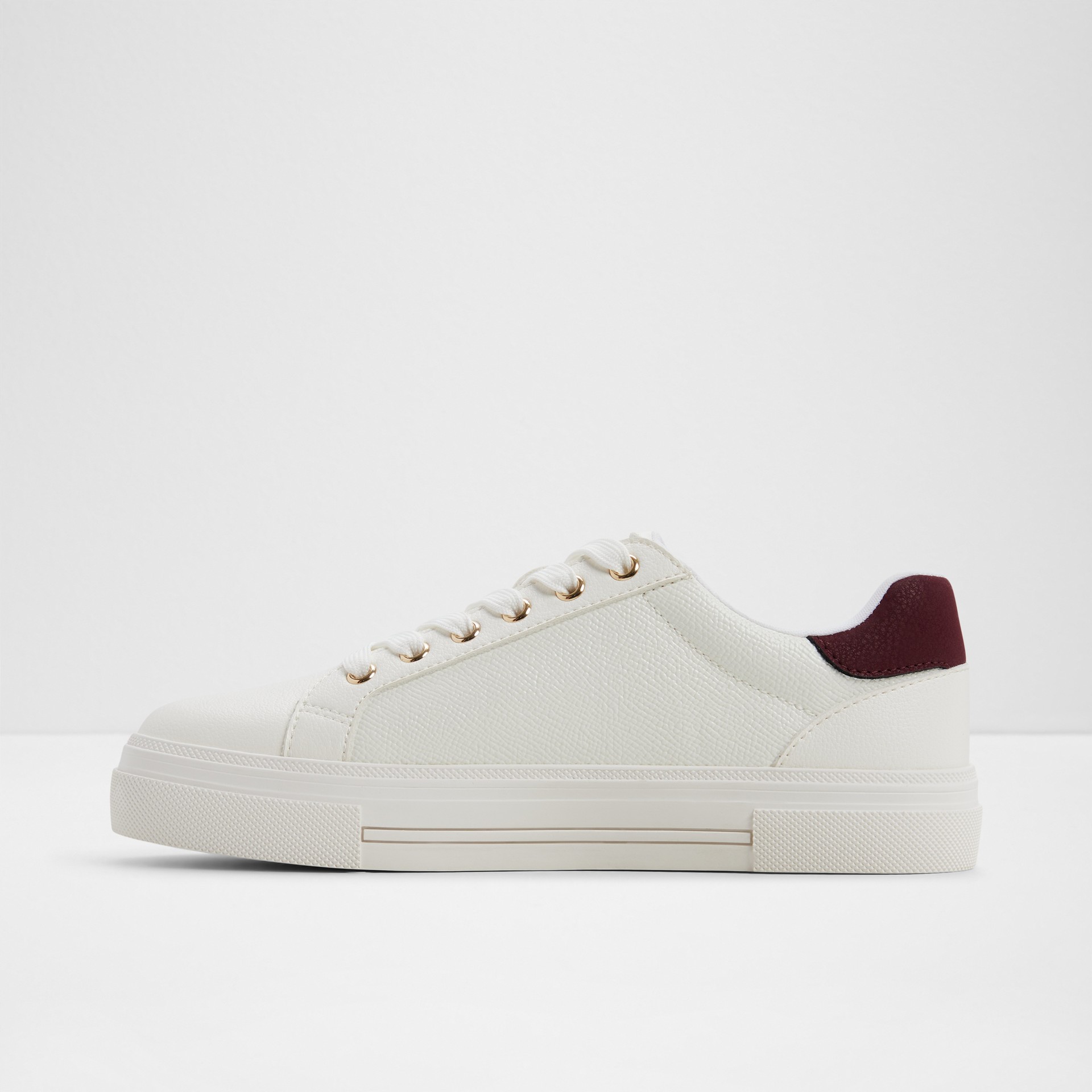 Zapatillas planas para mujer en blanco - SADDIE116002043 | ALDO España