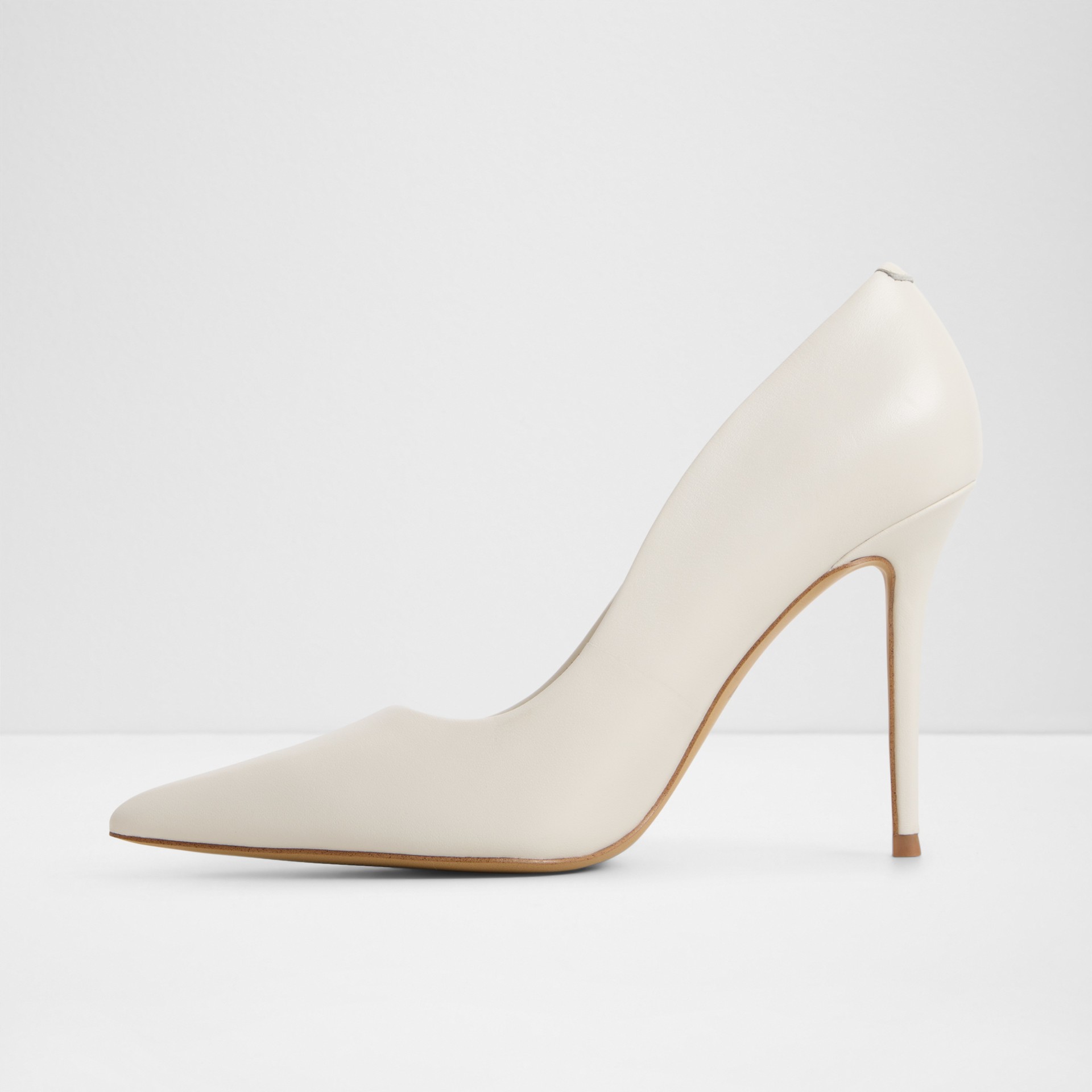 Zapatos de salón para mujer en piel blanco, tacón de aguja ...